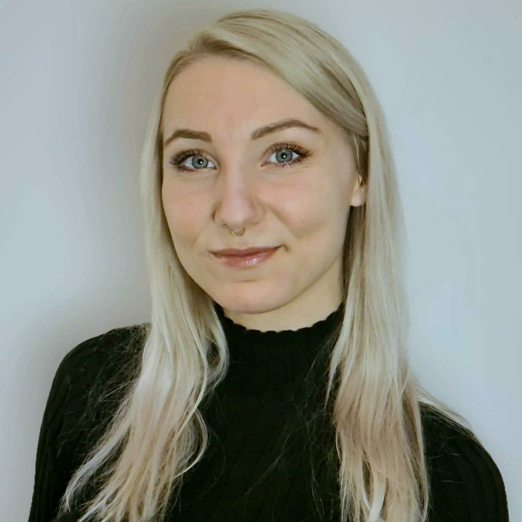 Nadine Jahnke - Kauffrau für Spedition - Contibridge Schiffahrt und ...