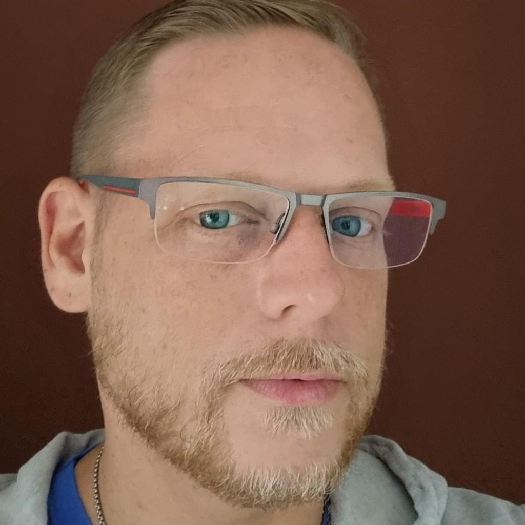 Andrew Carver's Instagram, Twitter & Facebook on IDCrawl