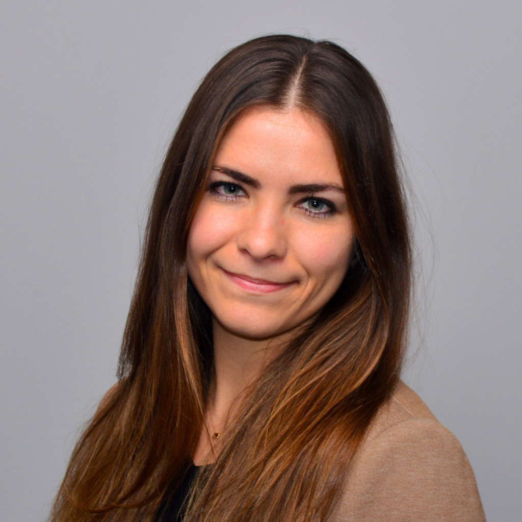 Lisa Reiter's Instagram, Twitter & Facebook on IDCrawl