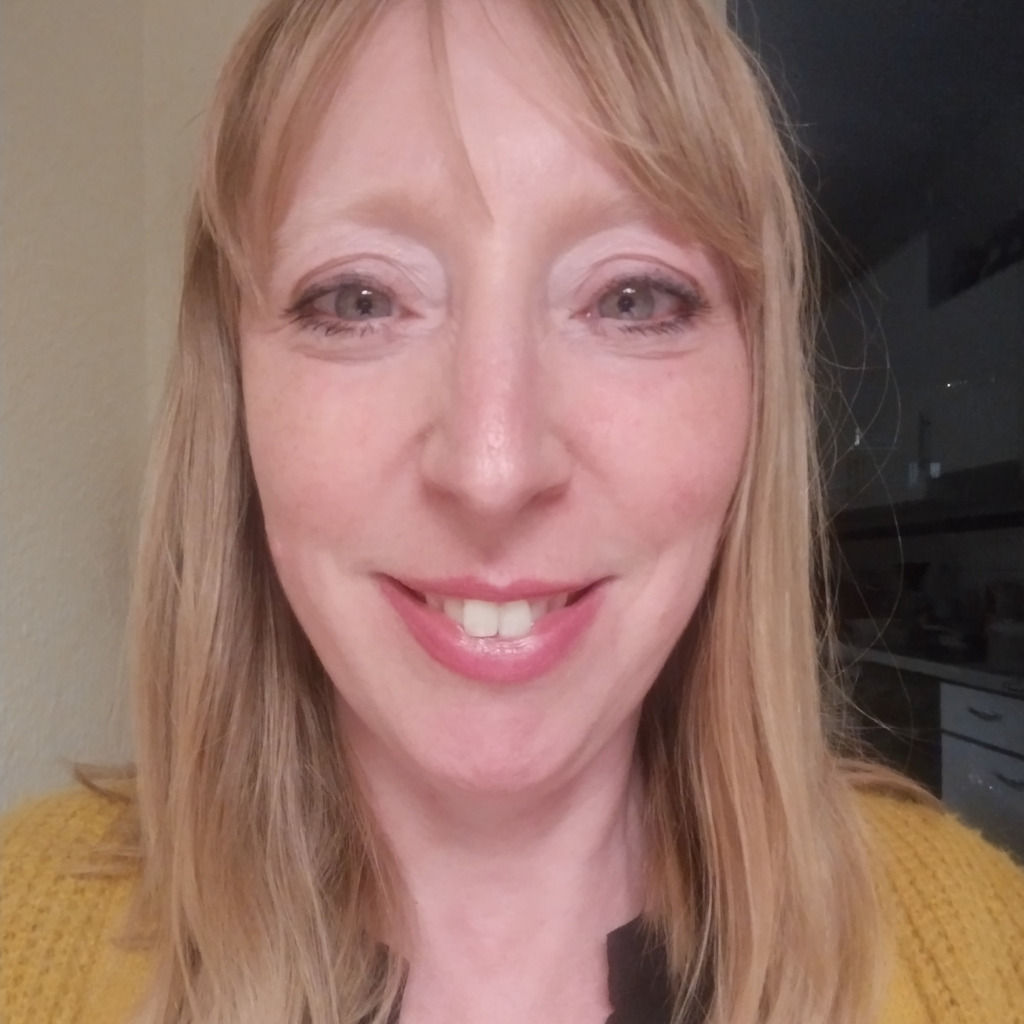 Sara Backer - Kunstlehrerin/Künstlerin - BS 11 Wirtschaftsgymnasium St ...