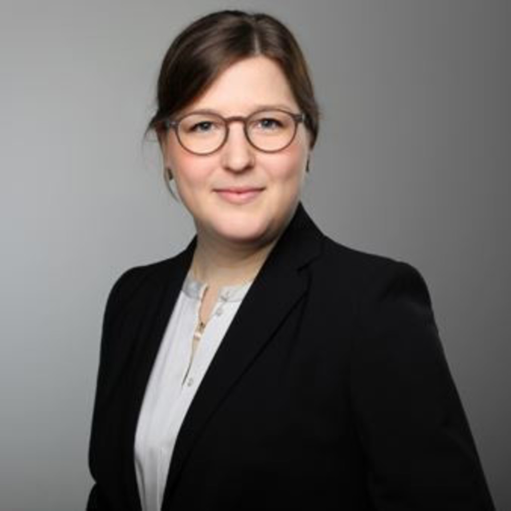 Wiebke Henning - Senior Manager - Steuerberaterin, Deals Tax - PwC PricewaterhouseCoopers GmbH ...