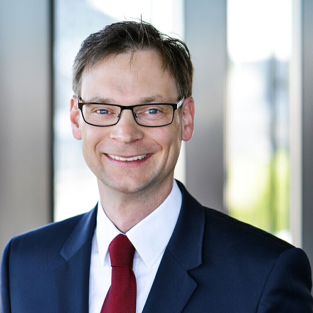 Thomas Herzog - Deputy Head Corporates Region Süd Ost - BNP Paribas S.A ...