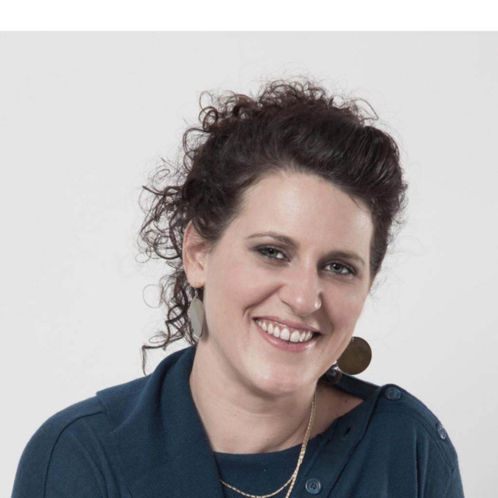 Anna Barbara Bernhard - Projektleitung HR & Leitung Tourismus ...