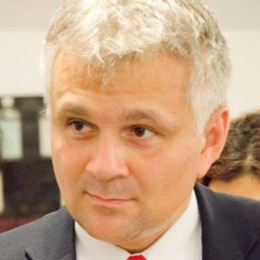 Collins Wood - Director - Collins Wood | XING