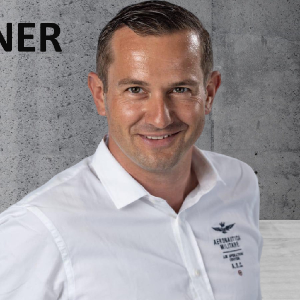 Hans-Jörg Heitzinger - Prokurist / Verkaufsleitung - Daxl Auto und Zweirad GmbH | XING