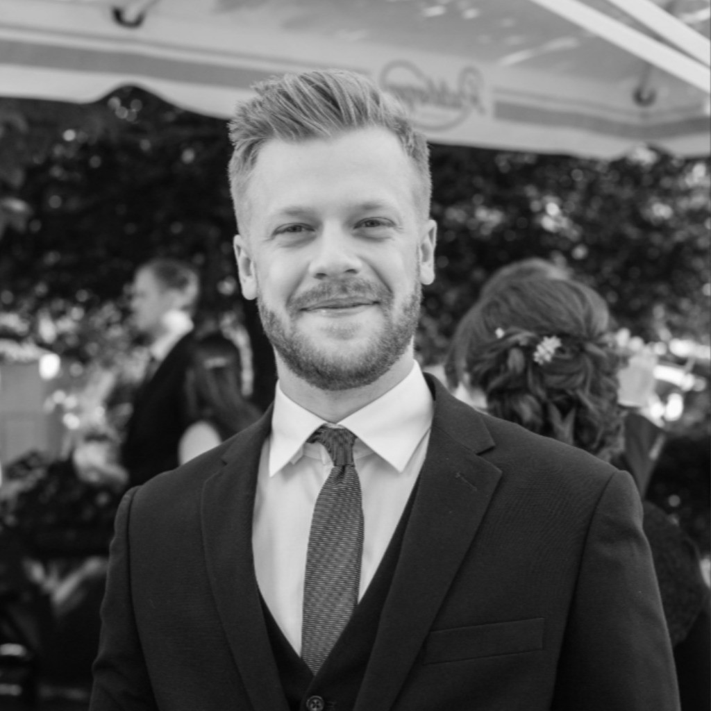 Timo Reinsch - Associate Manager - mindcurv, part of Accenture Song | XING