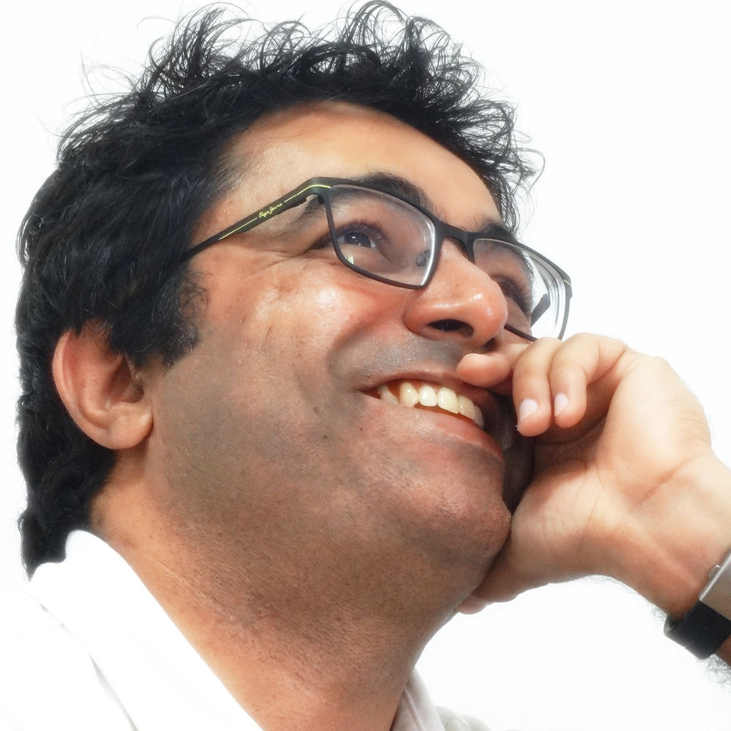 Samir Najari - Graphic Designer - Vistaprint | XING