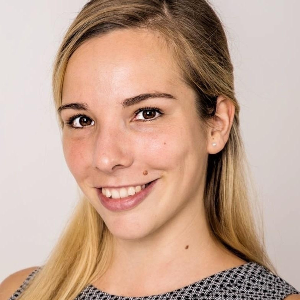 Patricia Knoll's Instagram, Twitter & Facebook on IDCrawl