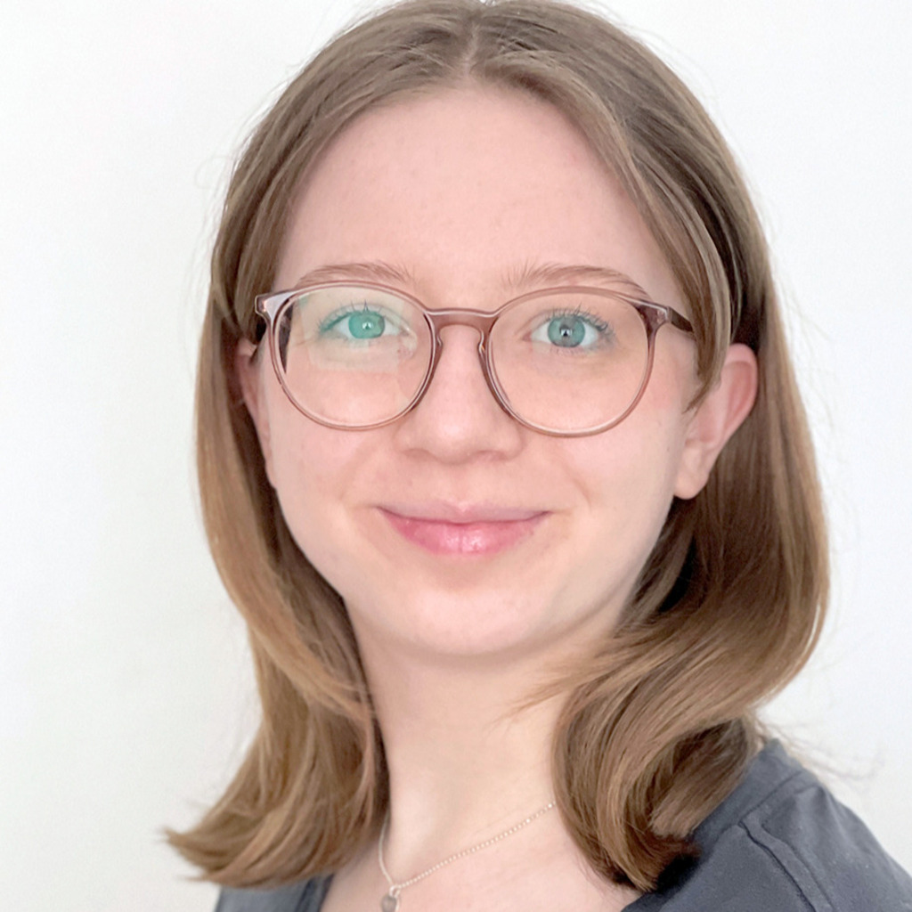 Rebecca Jung's Instagram, Twitter & Facebook on IDCrawl