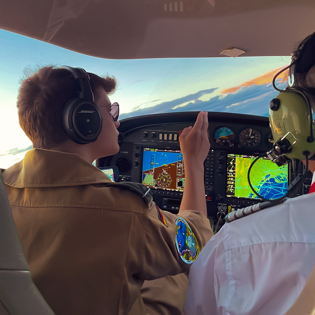 Philipp Hecht - Pilot - Bundeswehr | XING