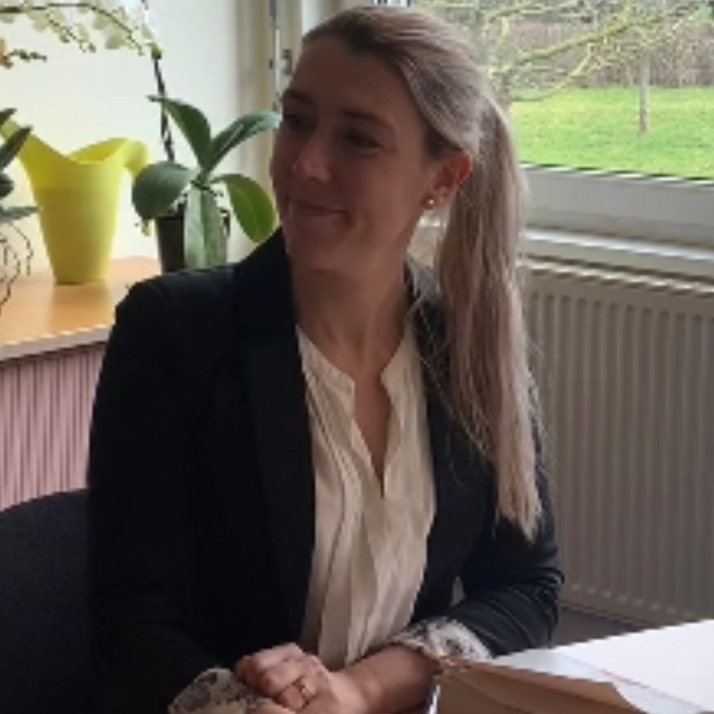 Nadine Simon - HR Managerin und Personalreferentin IHK Aachen - Unbekannt | XING