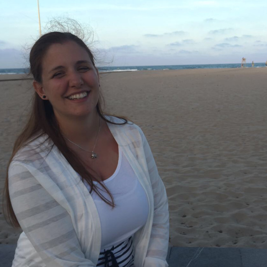 Judith Fischer - Gesundheits- und Krankenpfleger - Krankenhaus der ...