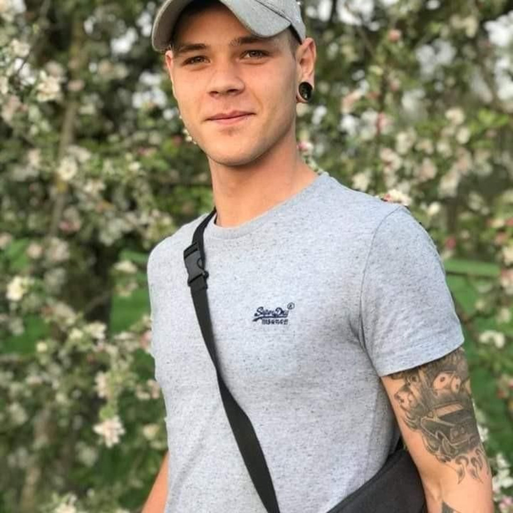 Dennis Van der Vorst - Produktionsmitarbeiter - Brose Fahrzeugteile SE ...