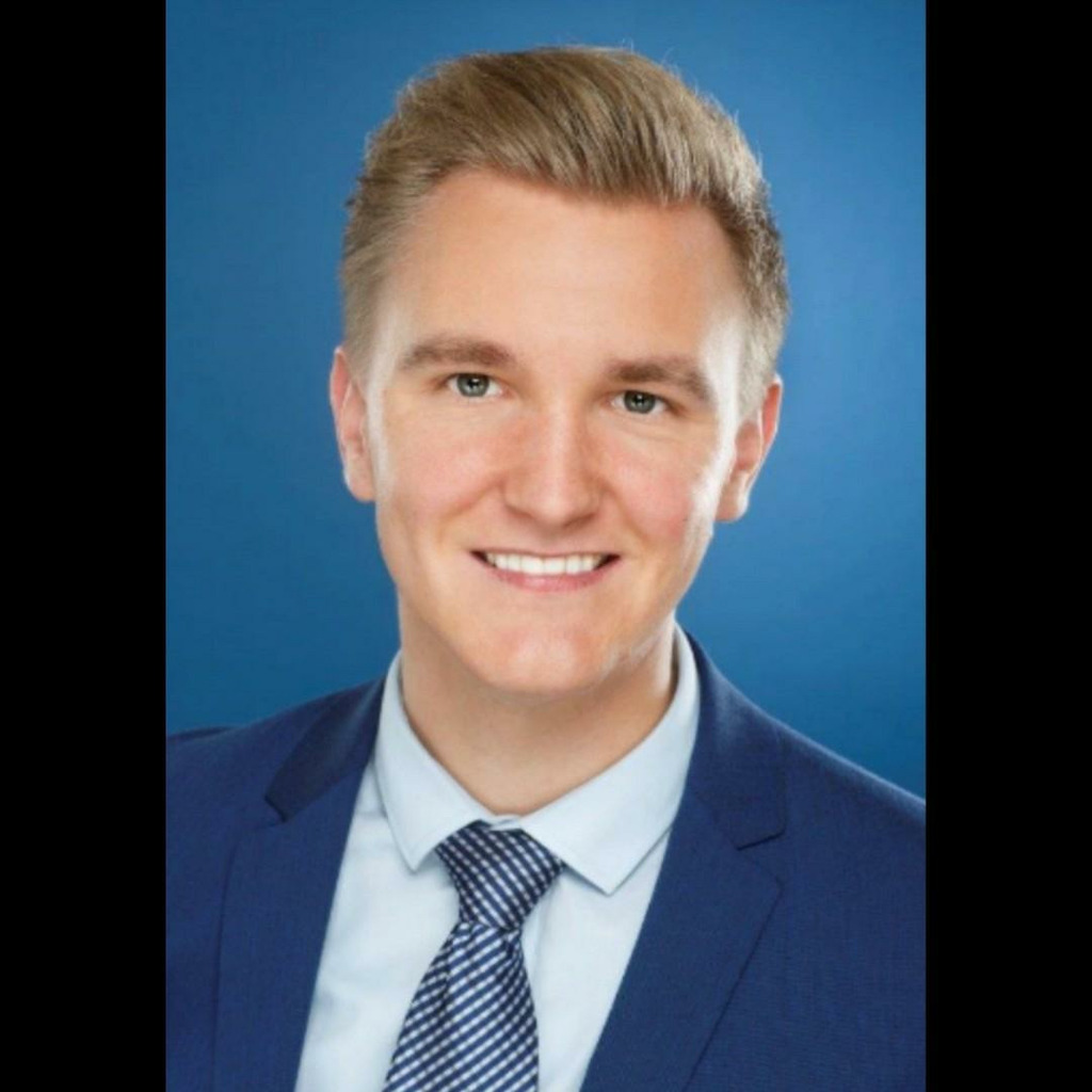 Daniel Strelow - Treasury Manager - Konzern | XING