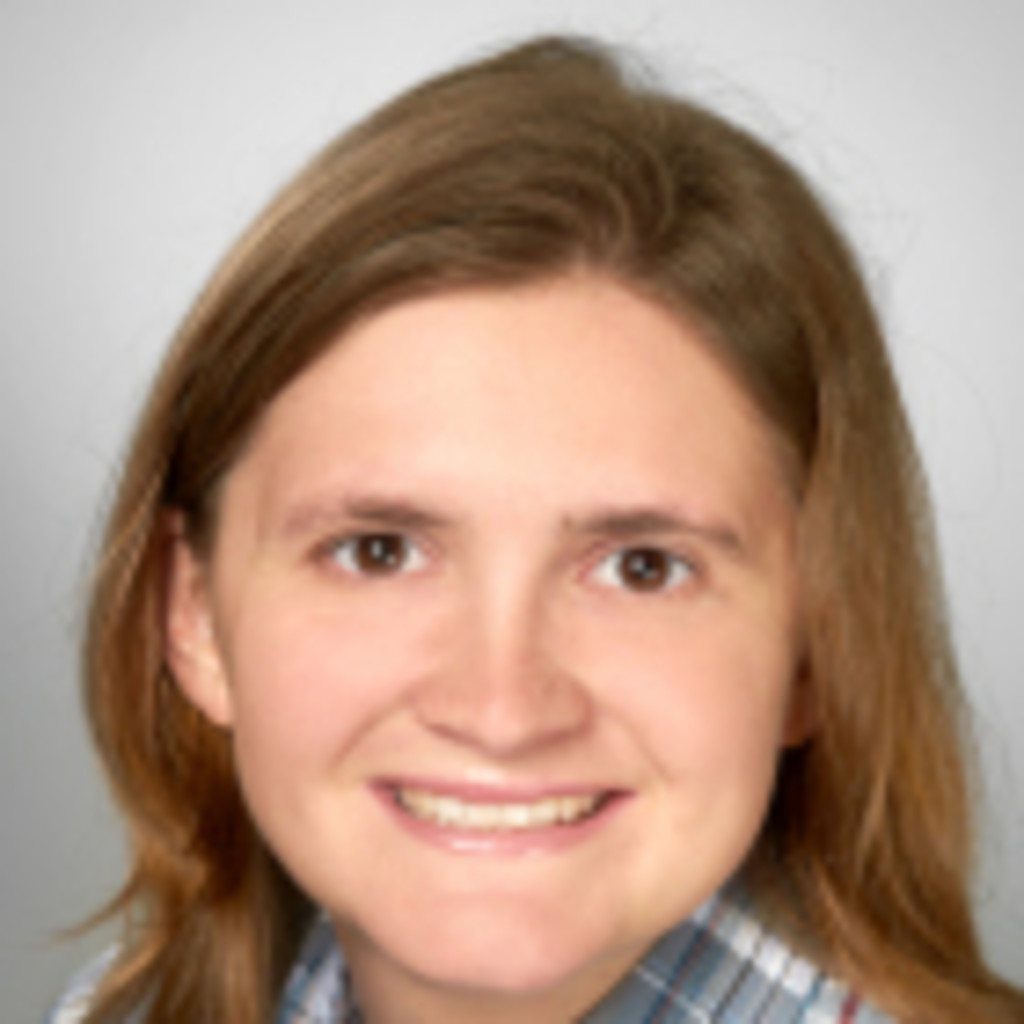 Julia Burmeister - Praktikantin - Auswärtiges Amt | XING