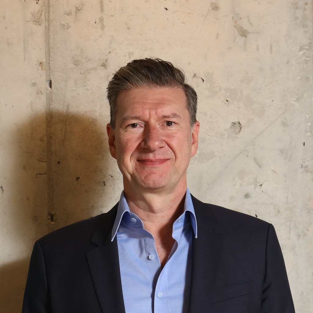 Dirk Oliver Lukat - Executive Vice President Conteact Logístics ...