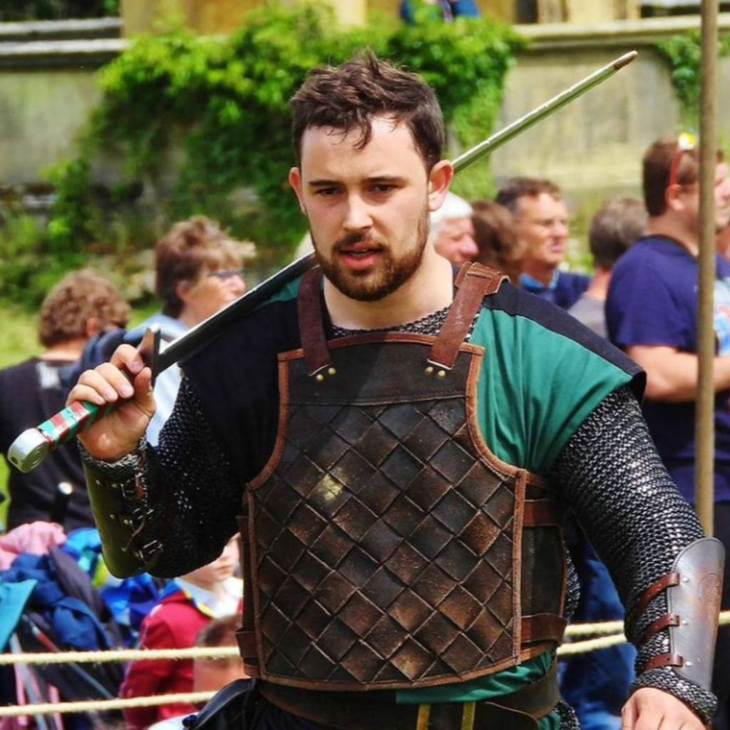 Tim Wood - Managing Director / Headhunter - Write Finder Ltd | XING