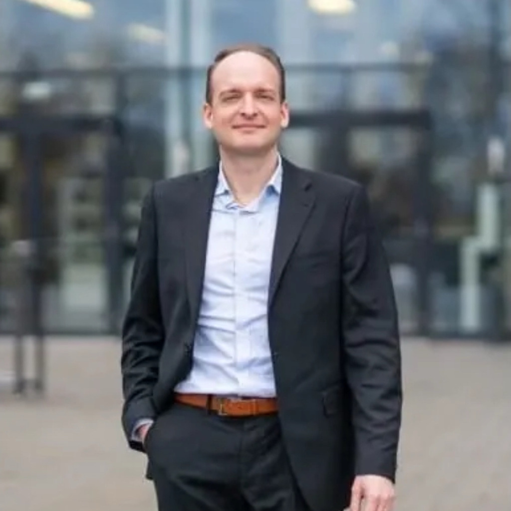 David Emin - Vice President Service DACH Zone - Schneider Electric | XING