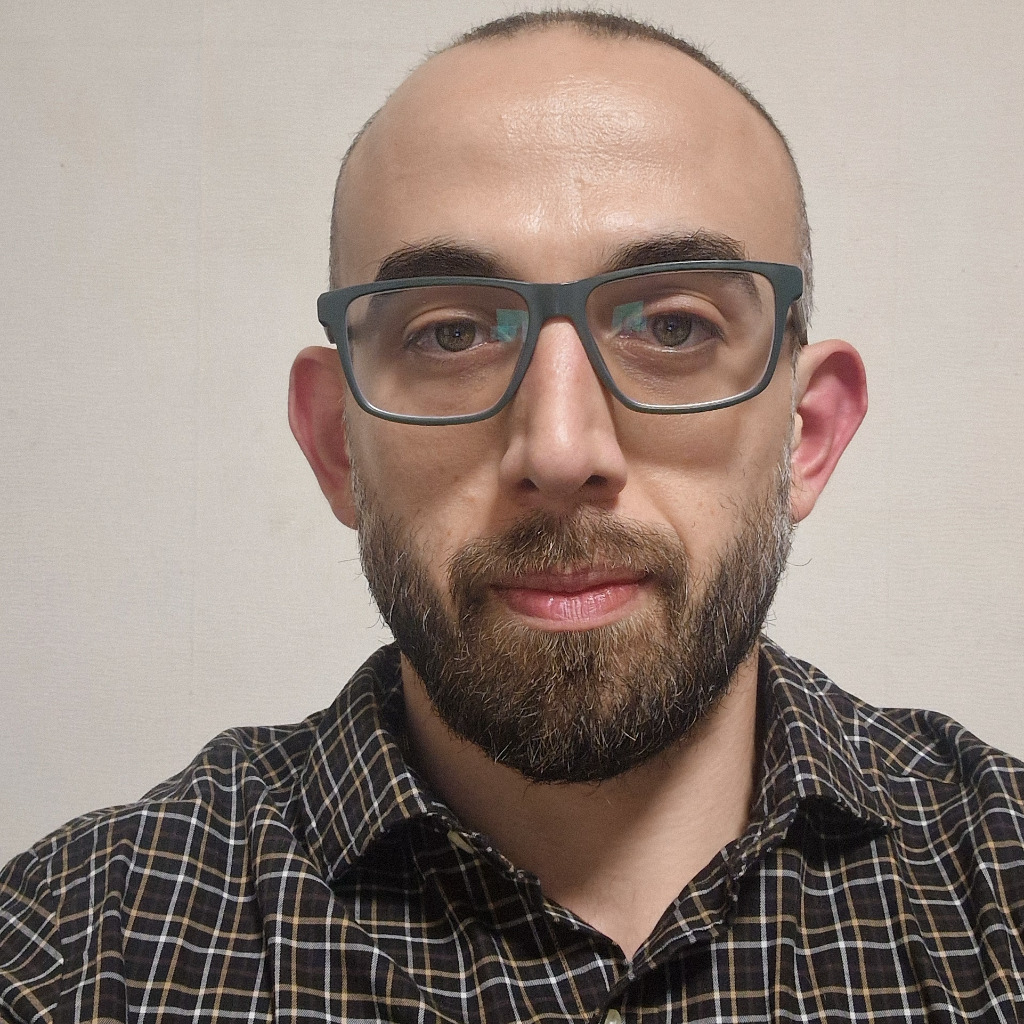 Aschur Abdo - Koch - Verso Intenso | XING