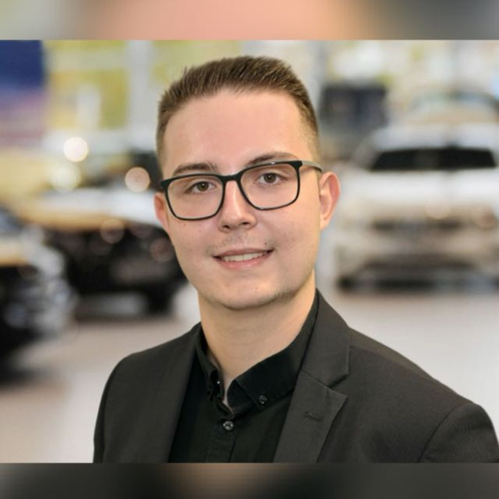 Harrison Hager - Zertifizierter Automobilverkäufer für Mercedes-Benz ...