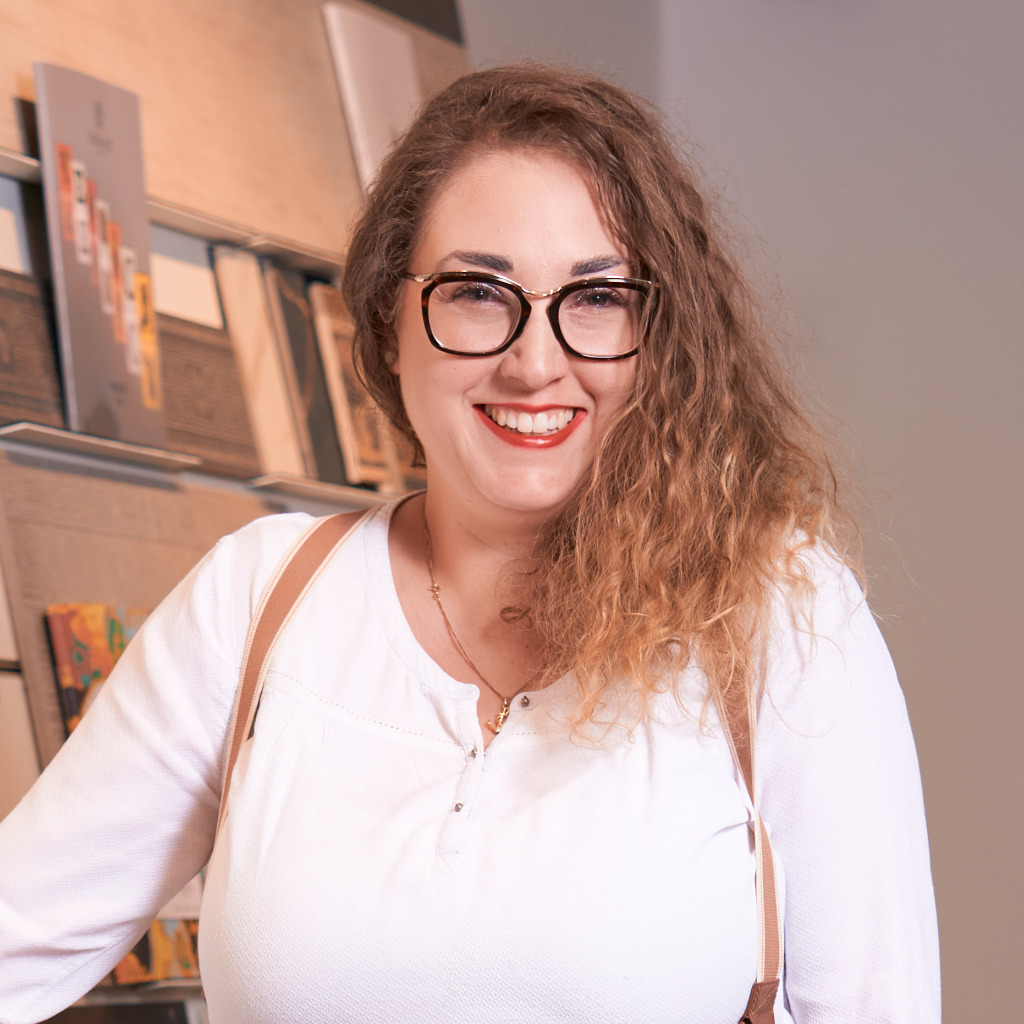 Larissa Bosler - Verkaufsleiterin Fliese - Kemmler Baustoffe GmbH | XING