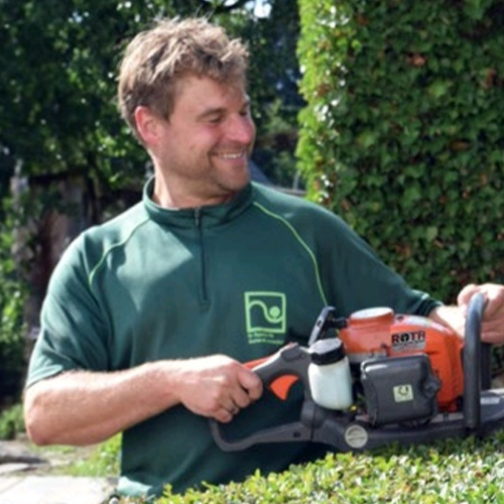 Josef Roth - Geschäftsführer - Punzmann Eduard Garten- und ...