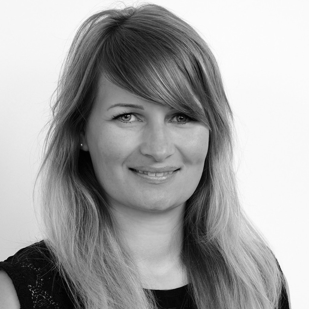 Jana *Ruecker - Senior People & Relations Operations Manager - MOIA ...