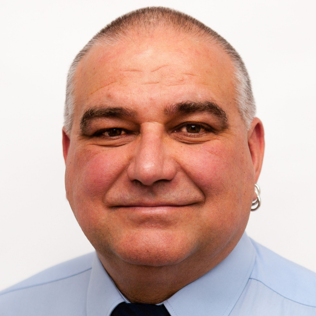 Dr. Rainer Hiss - Head of Managed Services - adesso Schweiz AG | XING