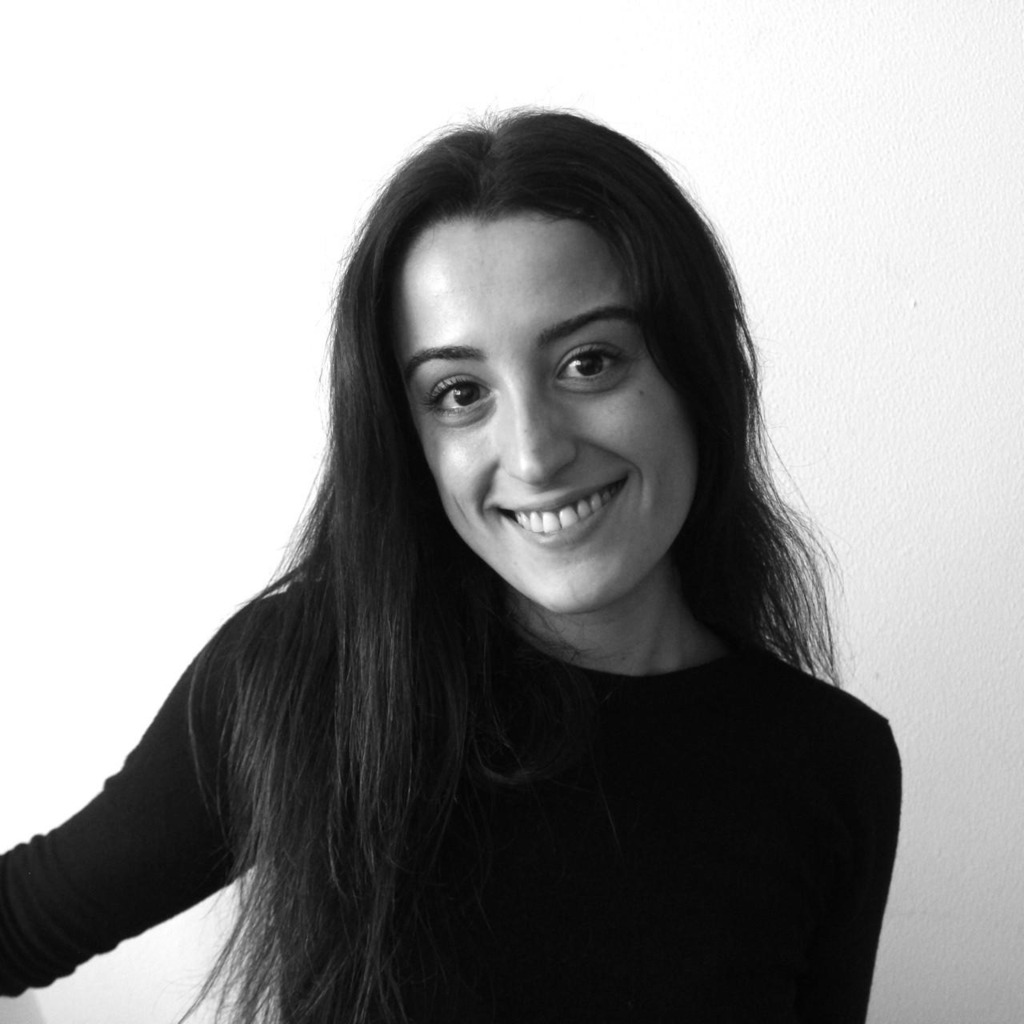 Victoria Quilez - Adversiting and Public Relations - Universidade de ...