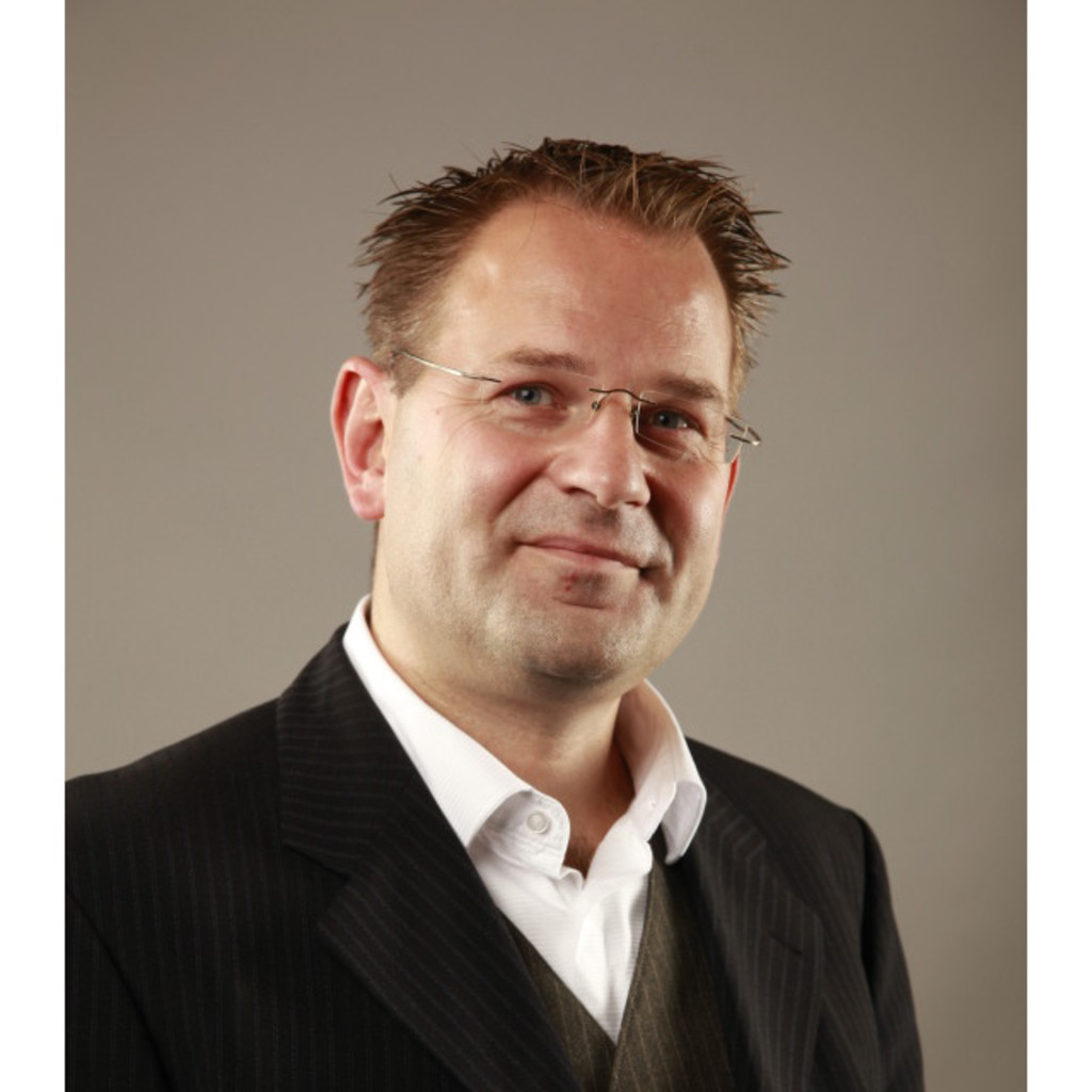 Dirk Oesterheld - Geschäftsführer - DEVK Generalagentur Oesterheld | XING