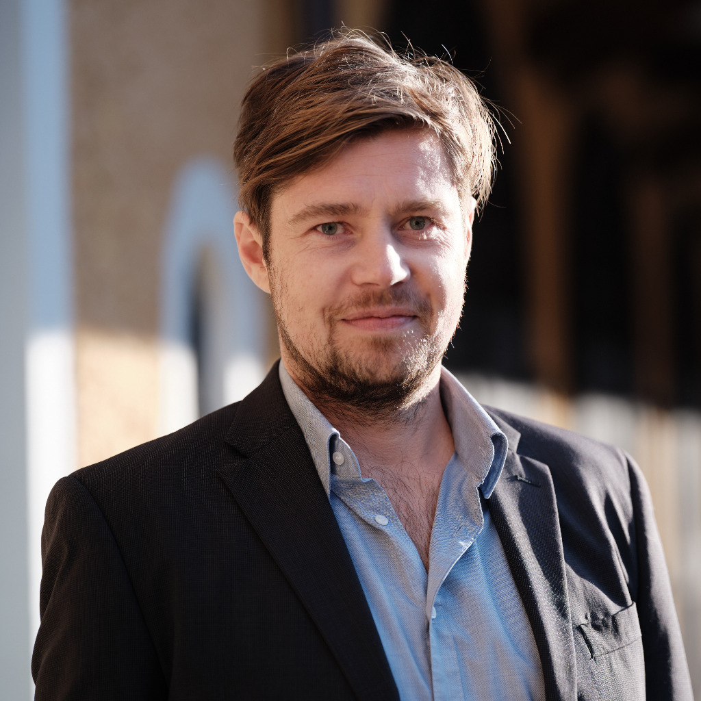 Christian Gruber - Unternehmer - elektroauto.at Handels GmbH | XING