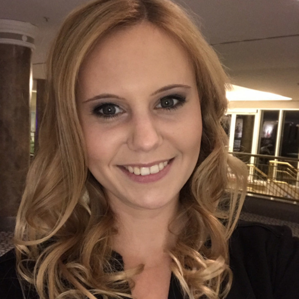 Lisa Sörensen - Business Controller - IRS Karosserie & Lack GmbH | XING