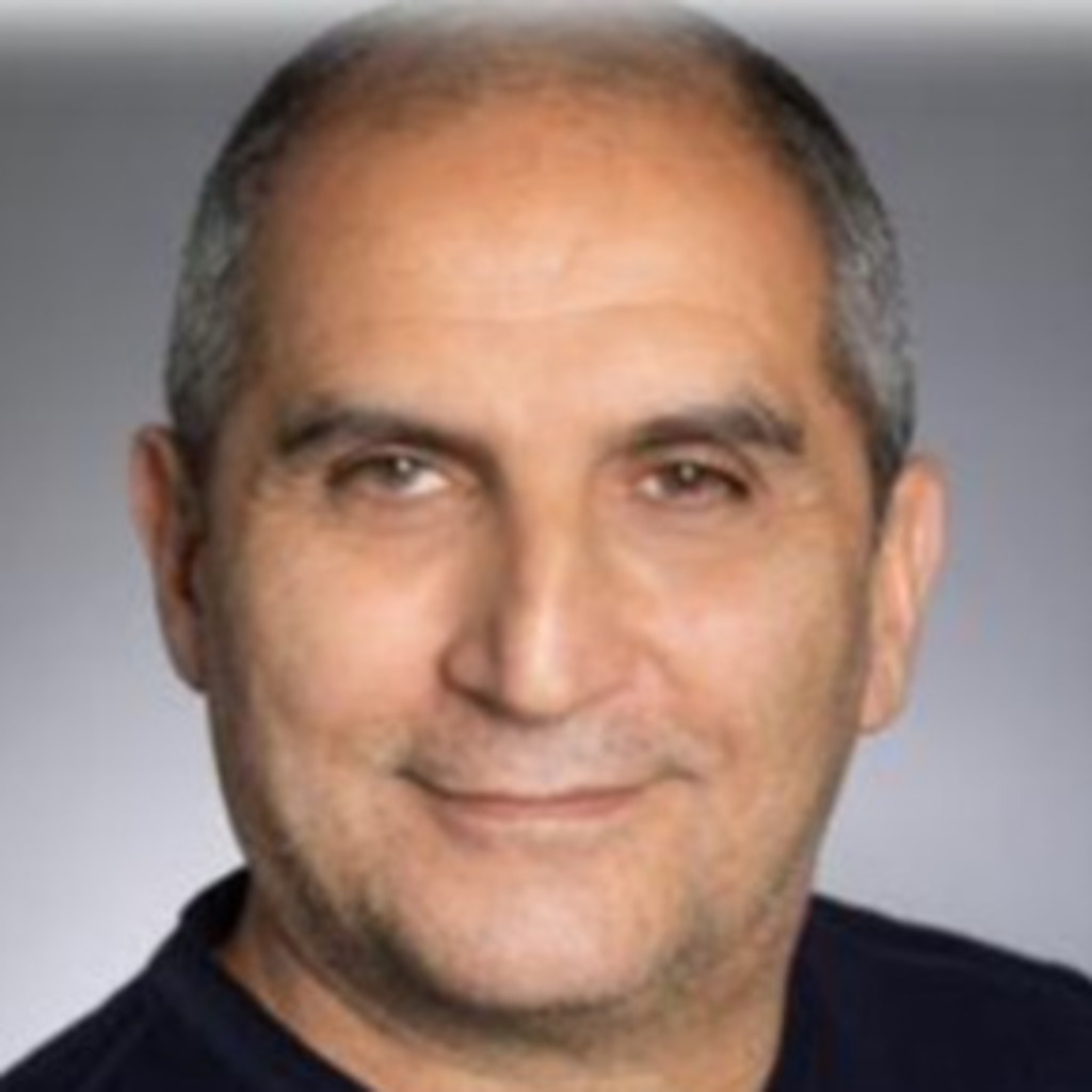 Sedrak Harutyunyan - Sachbearbeiter Stammdatenmanagement - ETRIS Bank ...