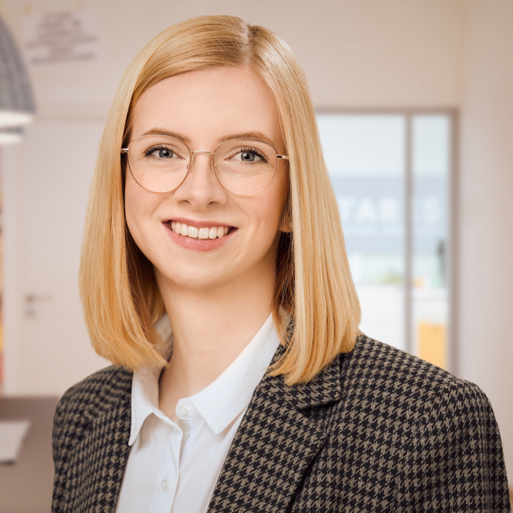 Lea Stolle - Senior Recruitment Specialist - Optares GmbH & Co. KG | XING