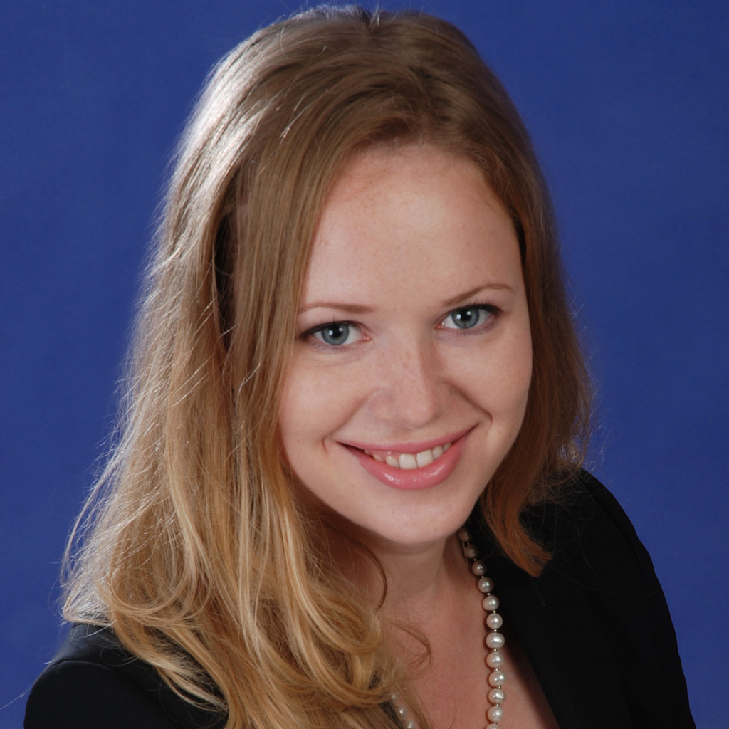 Alexandra Streitenberger - Steuerberaterin | Senior Associate - PwC Deutschland | XING