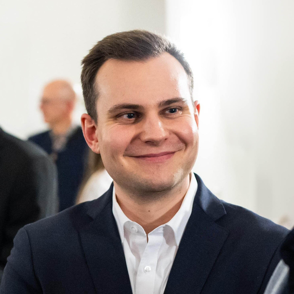 PHILIPP Rusch - Communication Strategy Lead Focus Content Management ...