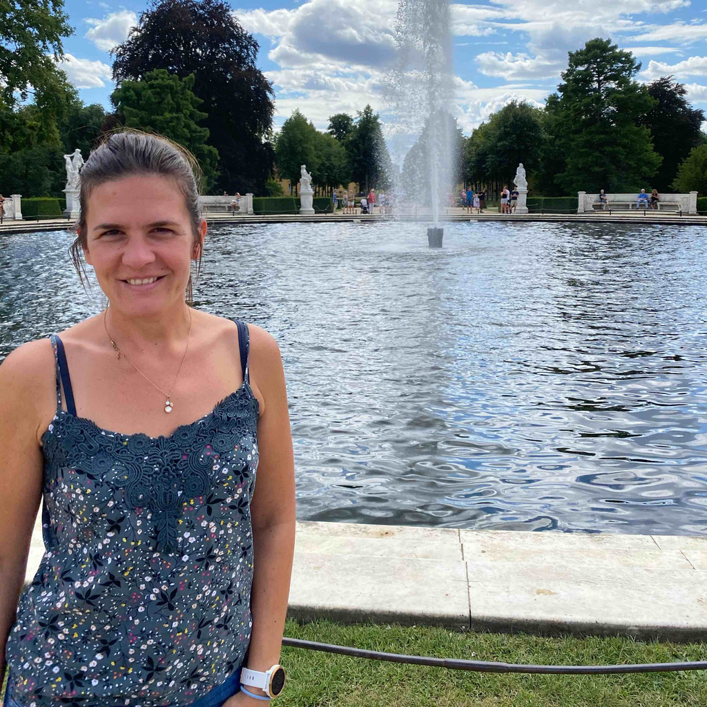 Julia Mahr - Stationsleitung Ebene 4 - ANregiomed Ansbach | XING