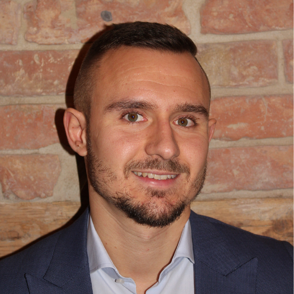 Topka in der Personensuche von Das Telefonbuch