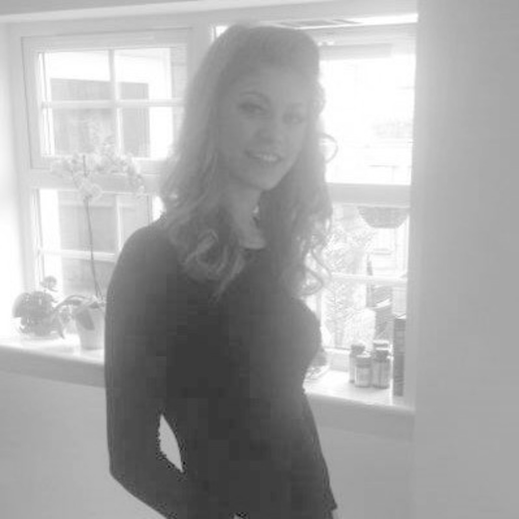 Megan Hayden - Senior Recruitment Consultant - Elite Associates | XING