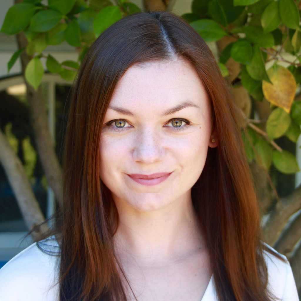 Sarah Ziani - Customer Operations Assistant - Udemy | XING