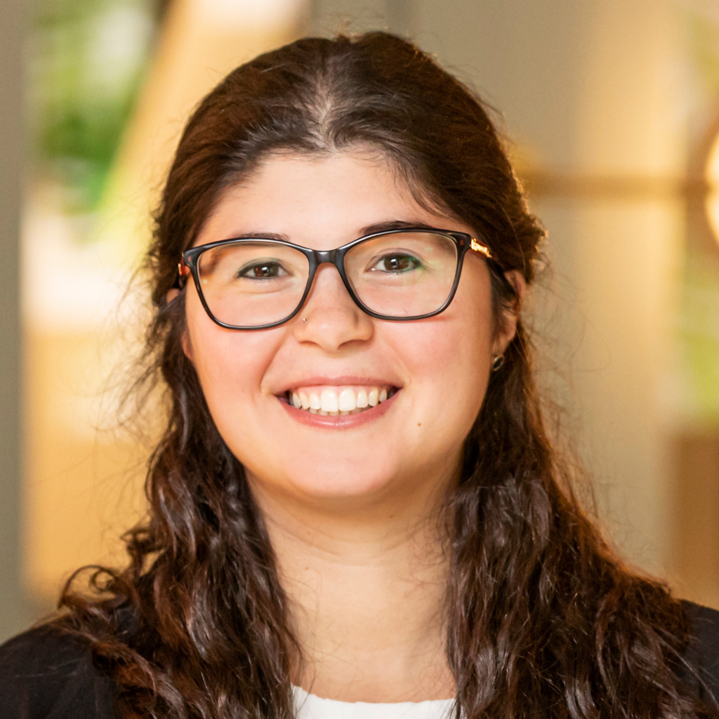 Jacqueline Frank's Instagram, Twitter & Facebook on IDCrawl