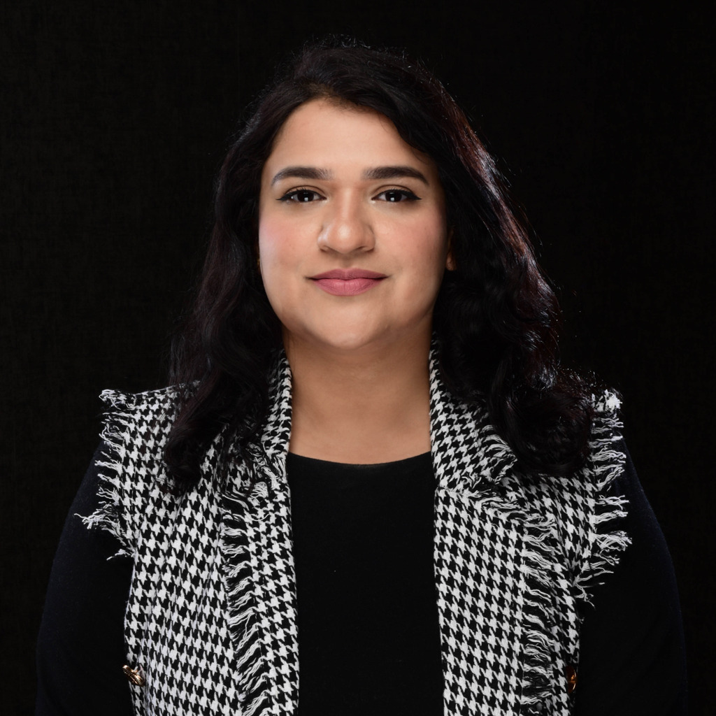 Deema Alkabab - Art Director zum Senior Art Director befördert - UBRAND ...