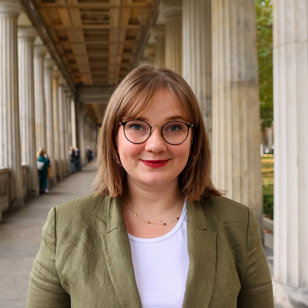 Nicole Preuß - Personalberater - Mitte Personal UG (haftungsbeschränkt ...