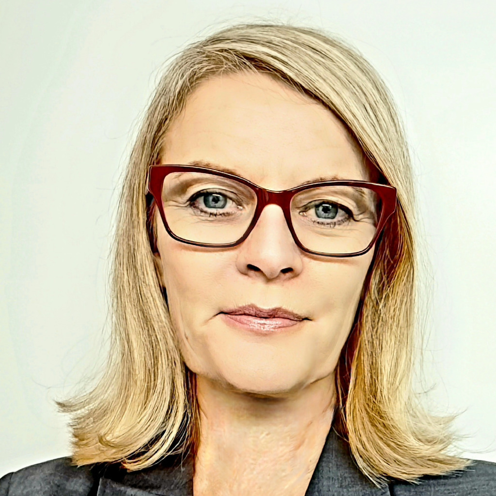 Franziska Bellmann - Leiterin Händlernetzentwicklung - Renault Suisse ...