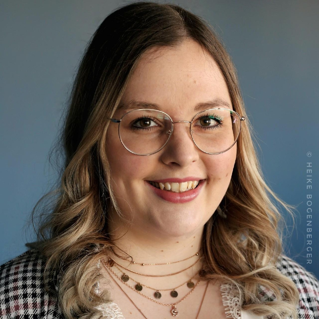 Lena Eckert's Instagram, Twitter & Facebook on IDCrawl