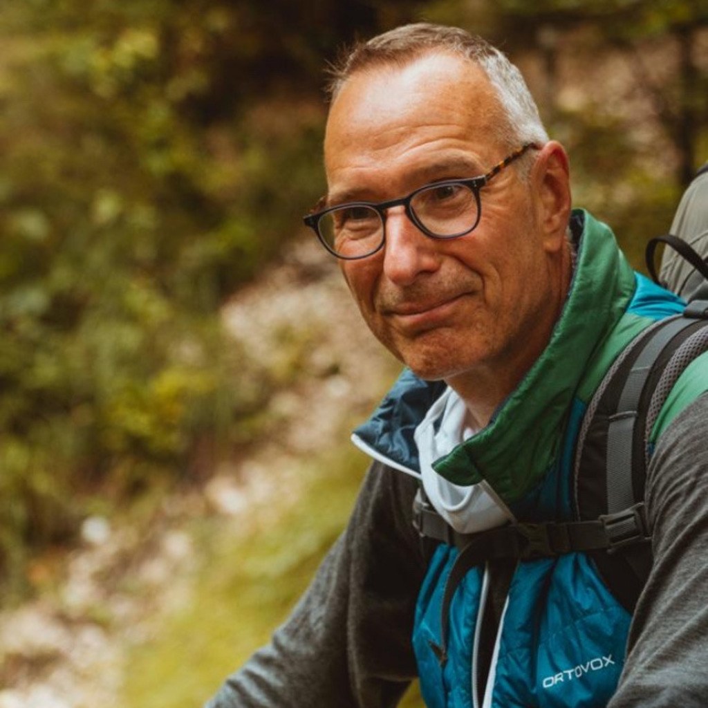 Peter Neu - Stellvertretender Leiter Kunststofffertigung - Viaoptic ...