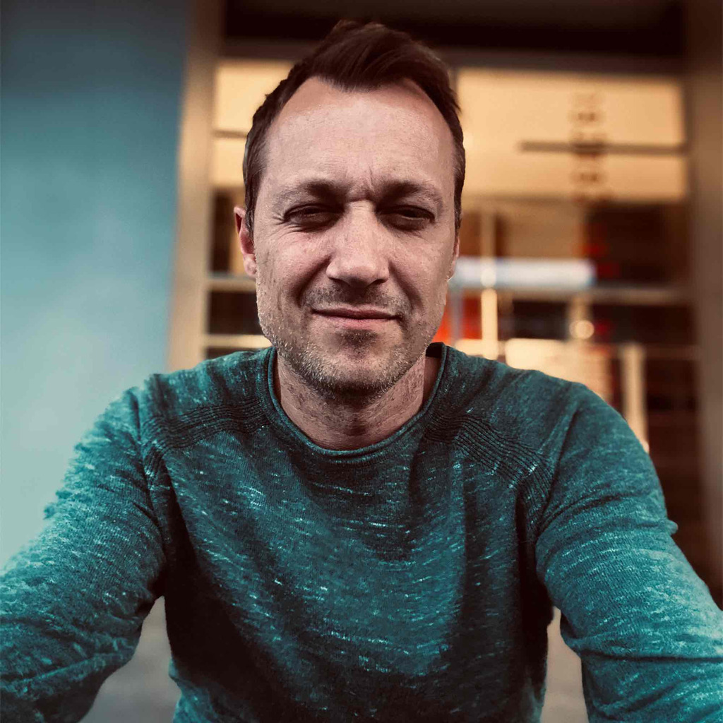 Jan Riecke - CEO / UX-Designer - Notism Design & Video Collaboration | XING