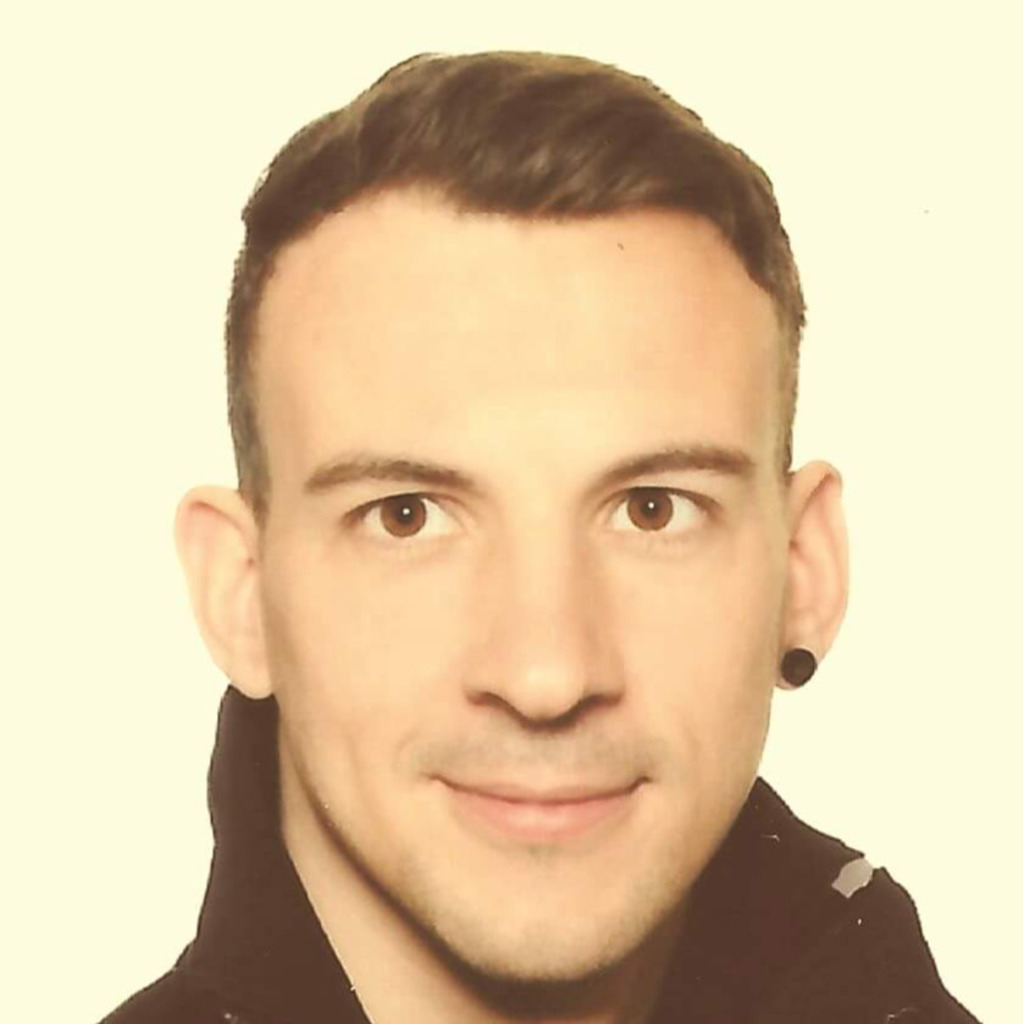 Carl-Sebastian Schack - Hotelbetriebswirt - Brufliche Schule der ...