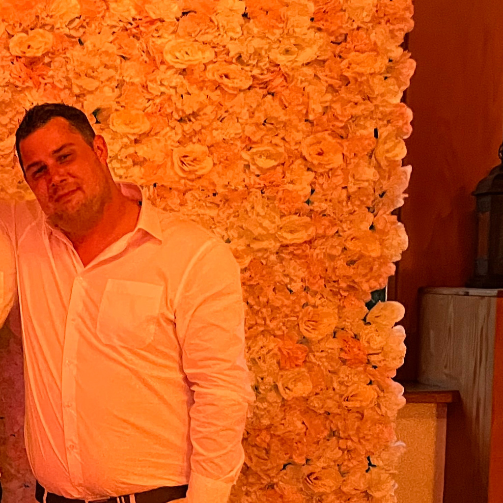 Benjamin Schmitz - Aufzugsservicetechniker - MaCo Aufzugsservice | XING