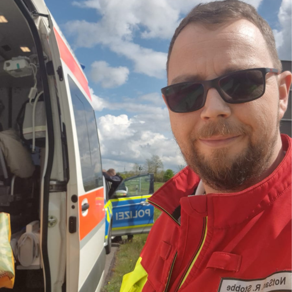 Rico Stobbe - Notfallsanitäter - Rico Stobbe | XING